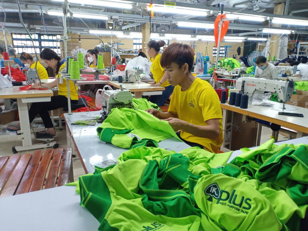 IK PLUS BRAND UNDER THE ASIA PULP & PAPER (APP) SINAR MAS COMPANY IN ...