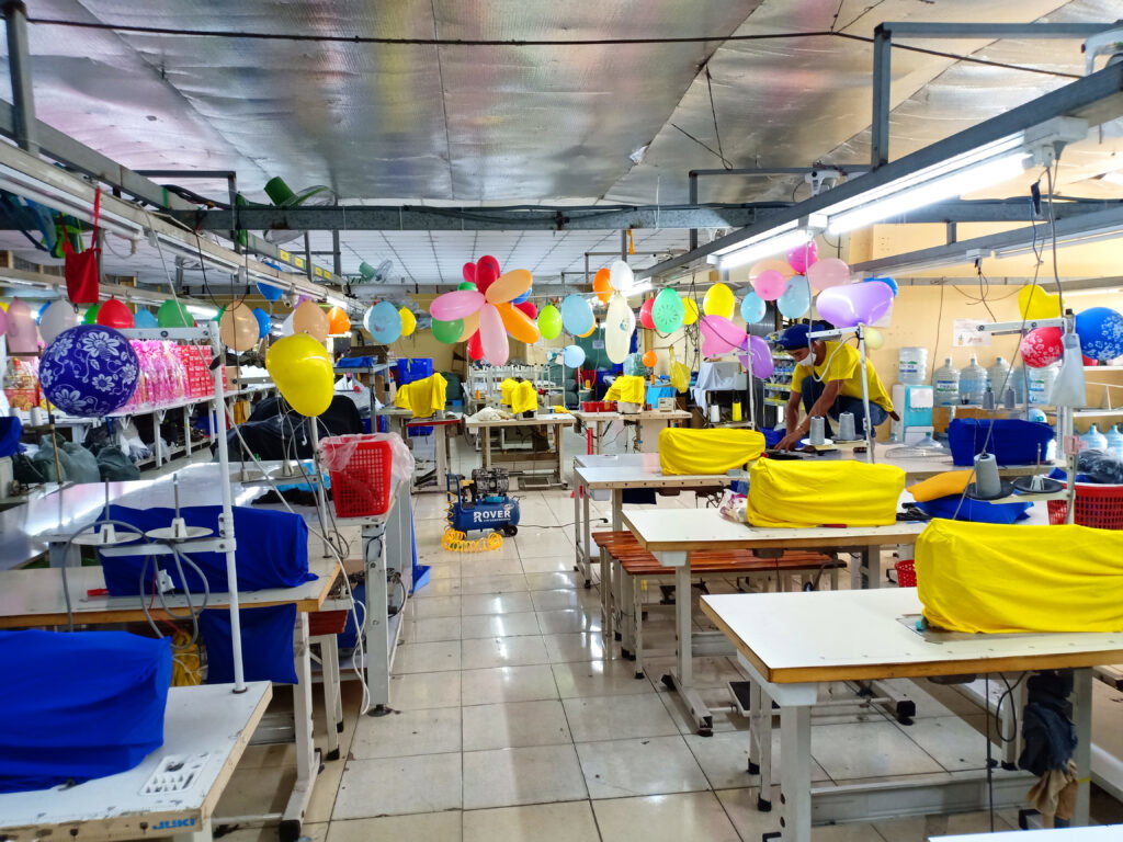 YEAR-END DELIVERY AND DECORATING FOR LUNAR NEW YEAR HOLIDAY AT DONY 2025