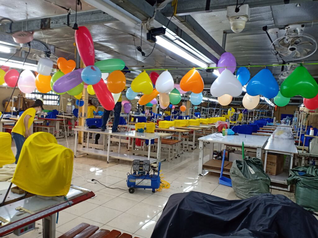 YEAR-END DELIVERY AND DECORATING FOR LUNAR NEW YEAR HOLIDAY AT DONY 2025