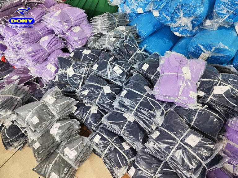 Accessing Russian Market With The Huge Order 45,000 Polo Shirts Before ...