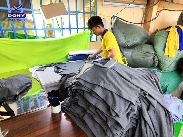 Accessing Russian Market With The Huge Order 45,000 Polo Shirts Before ...